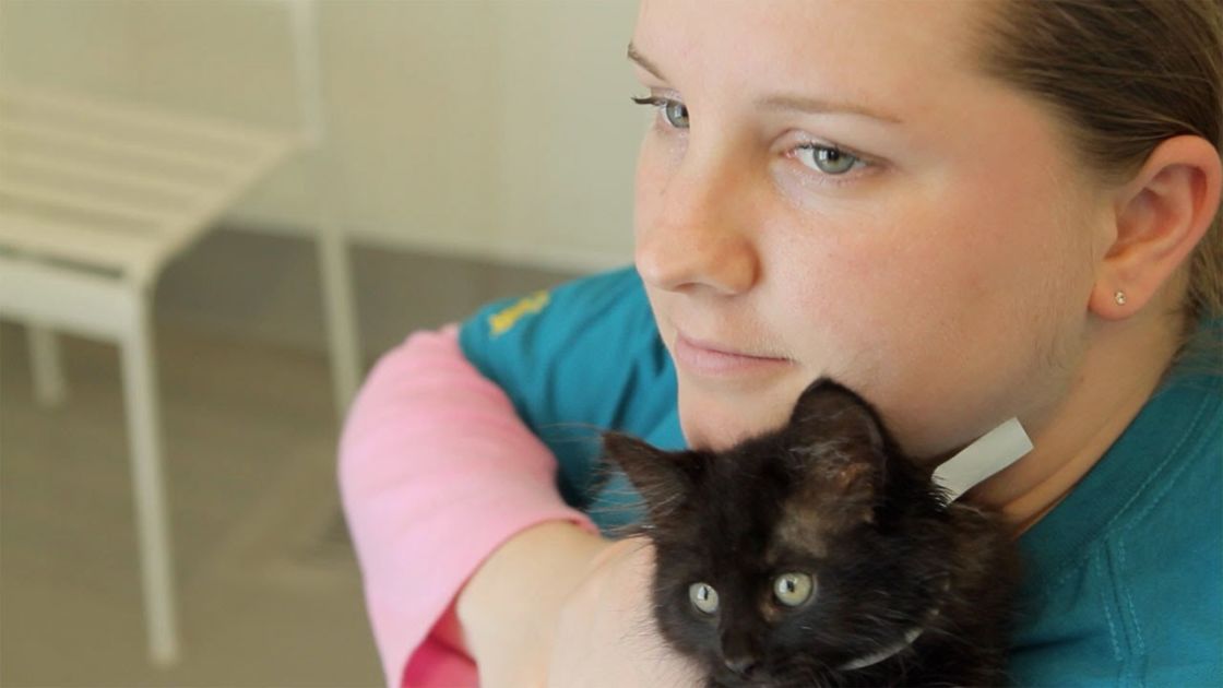 She Is Autistic, And Has Managed To Find Her Voice With Extra Help From ...
