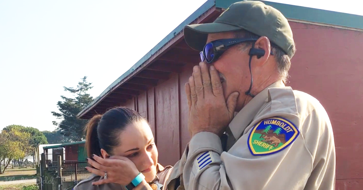 Colorblind Deputy Breaks Down in a Flood of Tears When He Sees Color ...