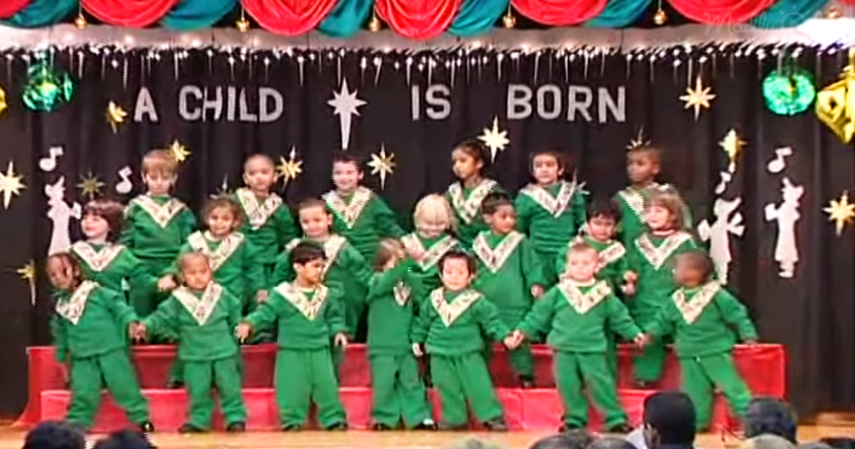 Adorable PreSchoolers Line Up For Christmas Recital – Within Seconds ...