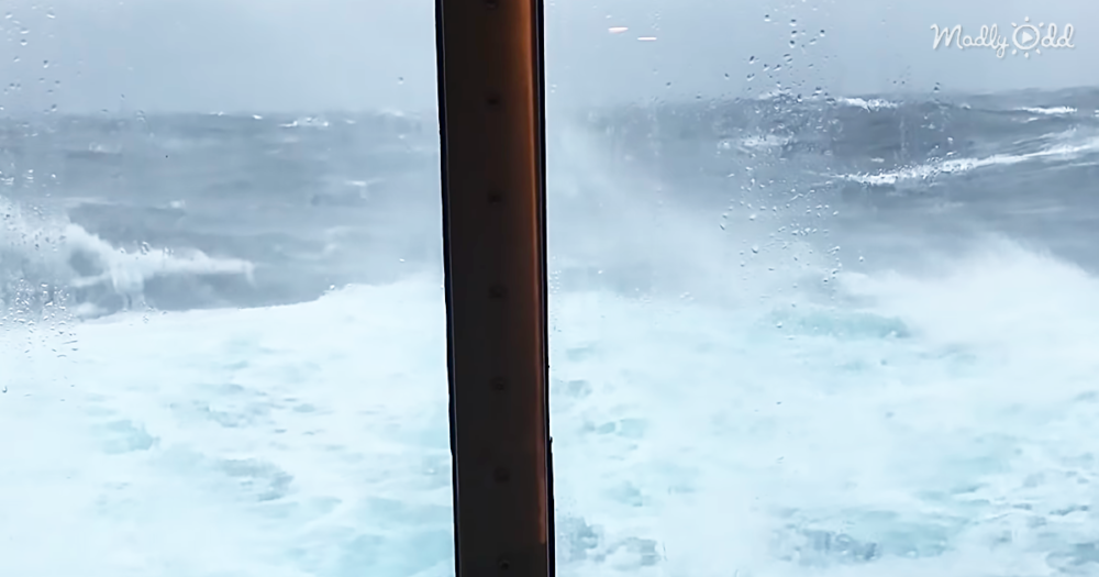 Incredible Storm At Sea Seen From The Third Deck Window Is Horrifyingly ...
