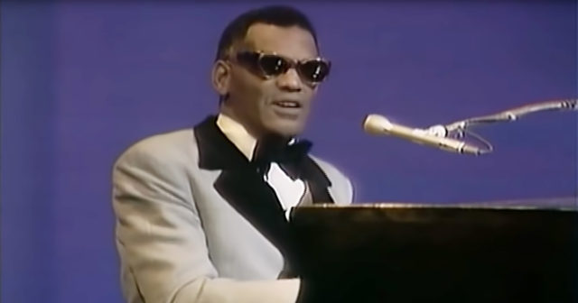 Ray Charles Sings' America, The Beautiful' and Nobody EVER Did It Better