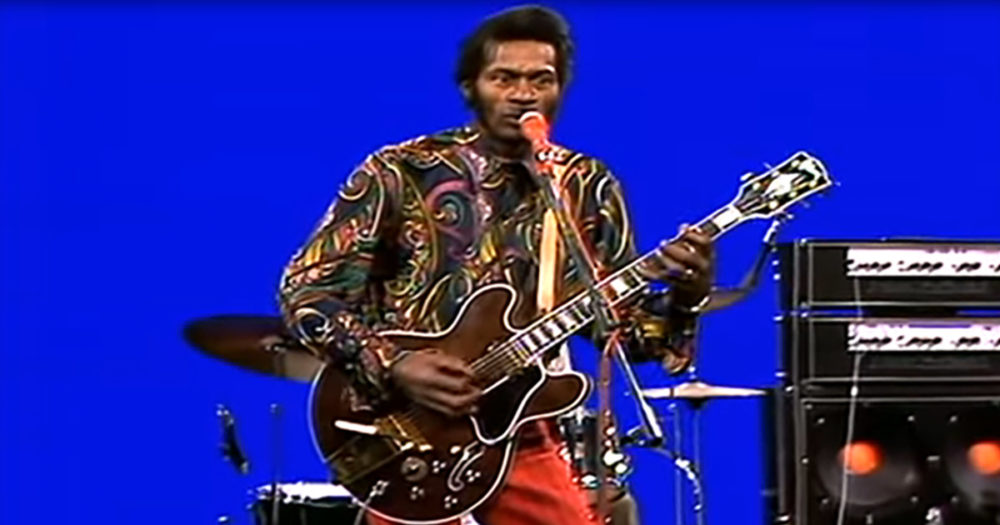 Chuck Berry Performing "Roll Over Beethoven" Onstage In '72 Is Mindblowing
