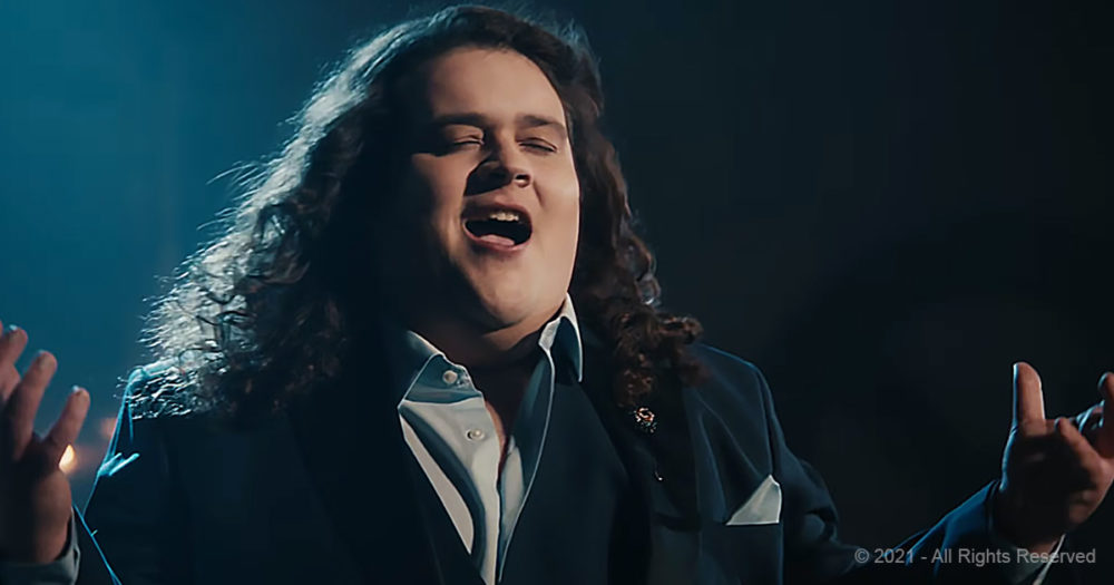 Jonathan Antoine sings his way into the heart of millions with ‘Amazing ...