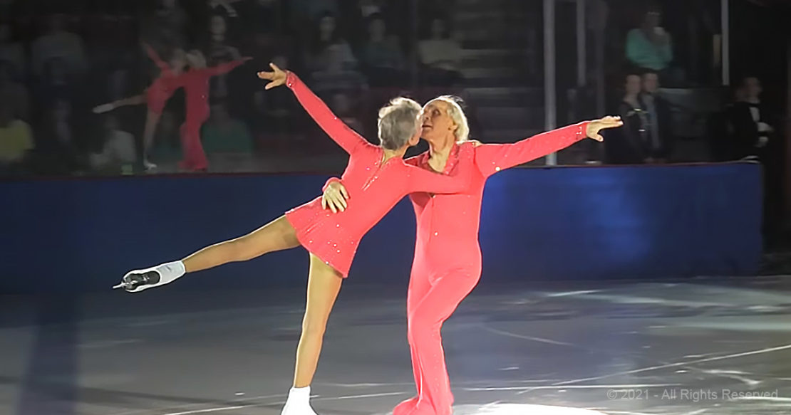 Fans go crazy for 80-year-old couple’s ‘Liberace’ ice dance – Madly Odd!