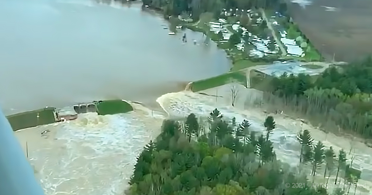 “There it goes!” Michigan man captures dam break as it happens