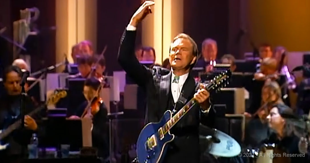 Glen Campbell plays ‘The Lone Ranger’ theme – Madly Odd!