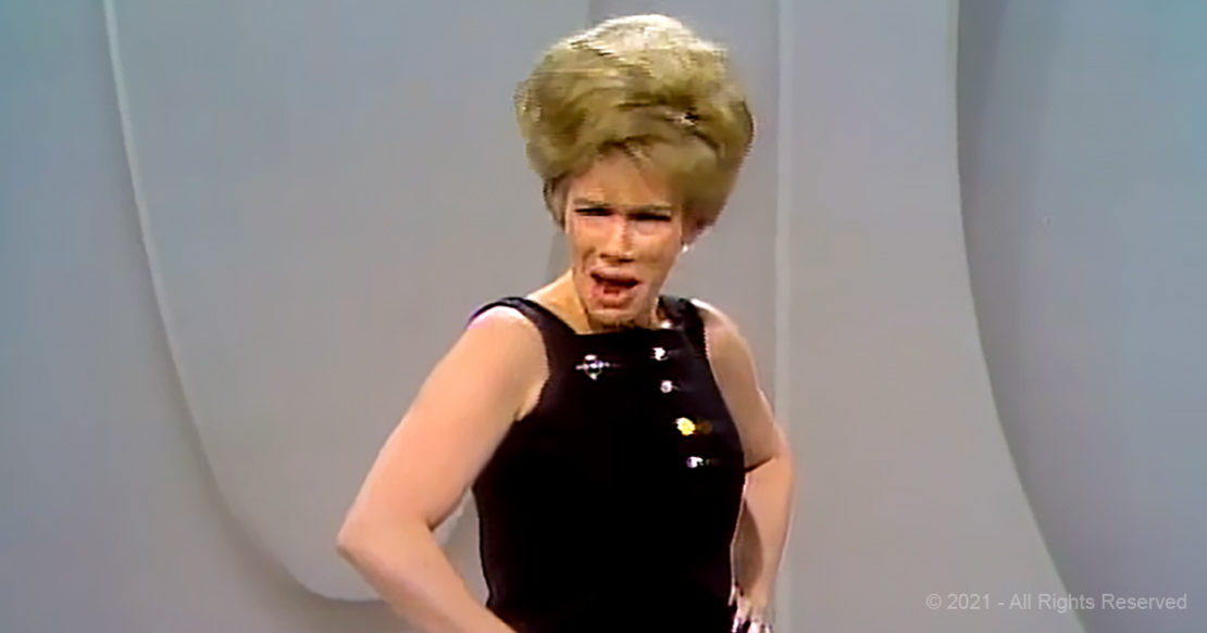 Joan Rivers’ vintage comedy routine is just dynamite