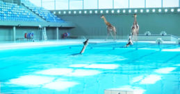 Graphic design company creates hilarious high-diving giraffe video