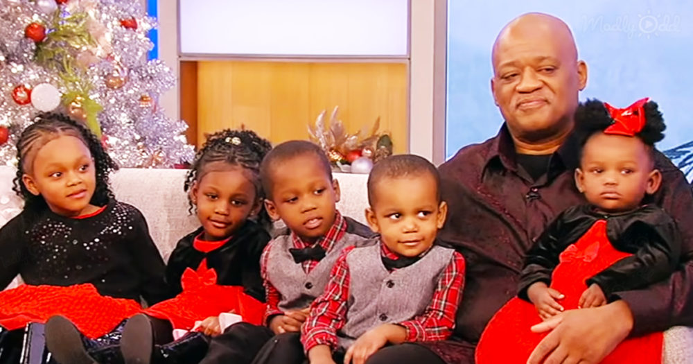 Beautiful moment: single dad adopts all five siblings to raise them ...
