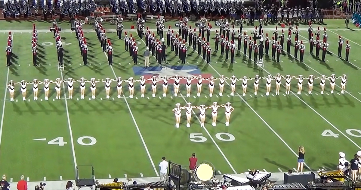 High school drill team delivers phenomenal halftime show. – Madly Odd!
