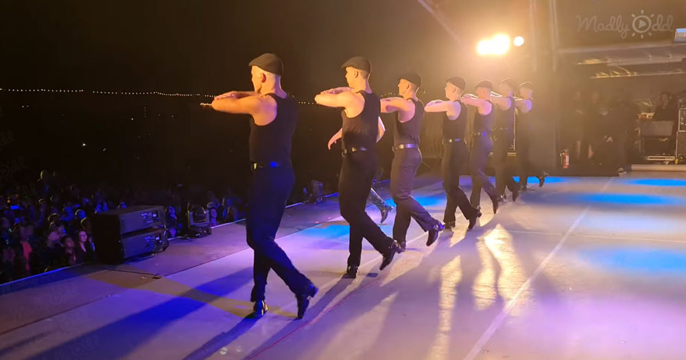 “Lord of the Dance” performs phenomenally coordinated Riverdance for ...