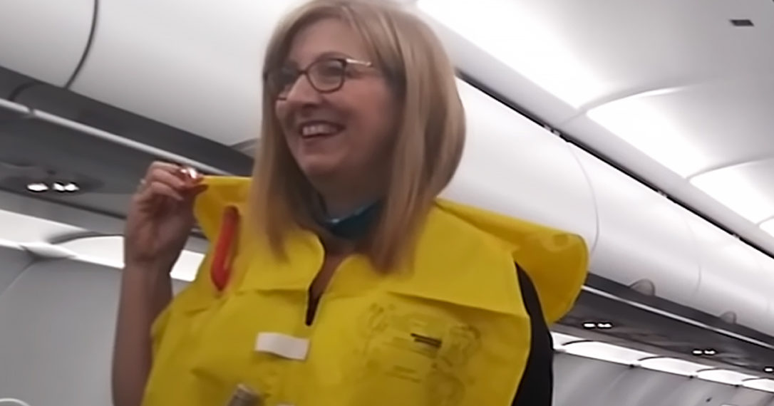World’s funniest flight attendant has passengers roaring with laughter ...