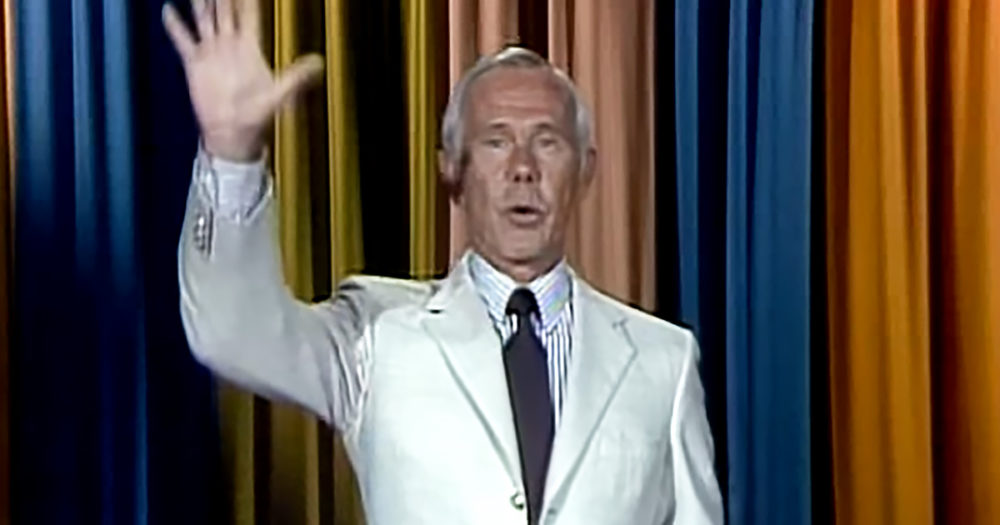 Johnny Carson crushes it in classic ‘Tonight Show’ monologue from 1986 ...