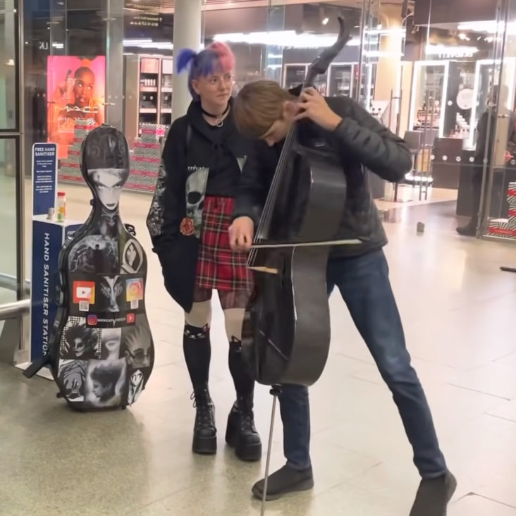 Punk rock fans appreciate classical music at public piano performance ...