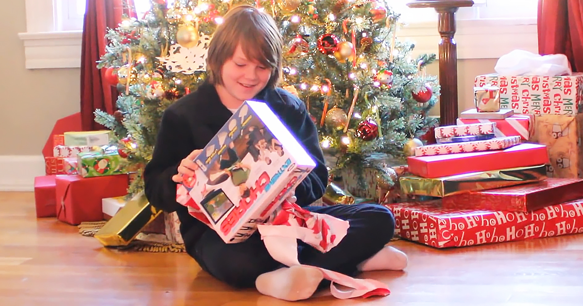 Sassy parents gift son “Extreme Chores” in epic Christmas prank