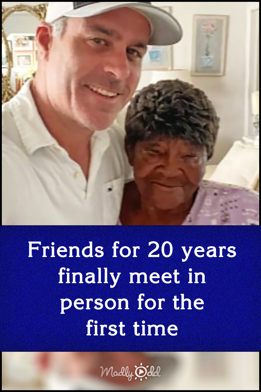 Friends For 20 Years Finally Meet In Person For The First Time
