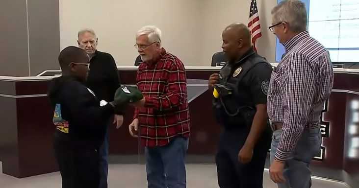 11-year-old boy saves two people’s lives on the same day – Madly Odd!