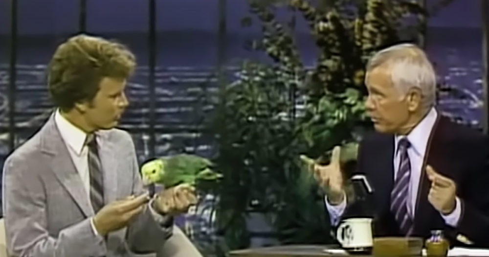 Johnny Carson cracks up at singing parrot on ‘The Tonight Show’