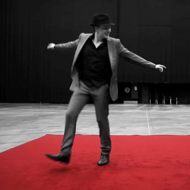 Duo performs captivating neoswing dance to 1920s style electro swing ...