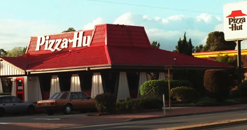 Watch the history of Pizza Hut in this nostalgic documentary – Madly Odd!