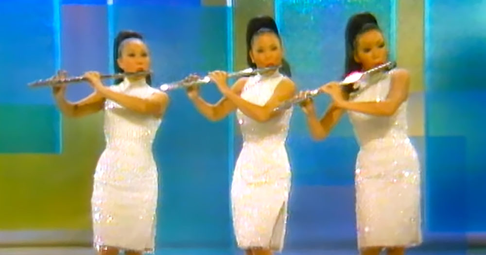 The Kim Sisters sing 'Sound of Music' medley on 'The Ed Sullivan Show'
