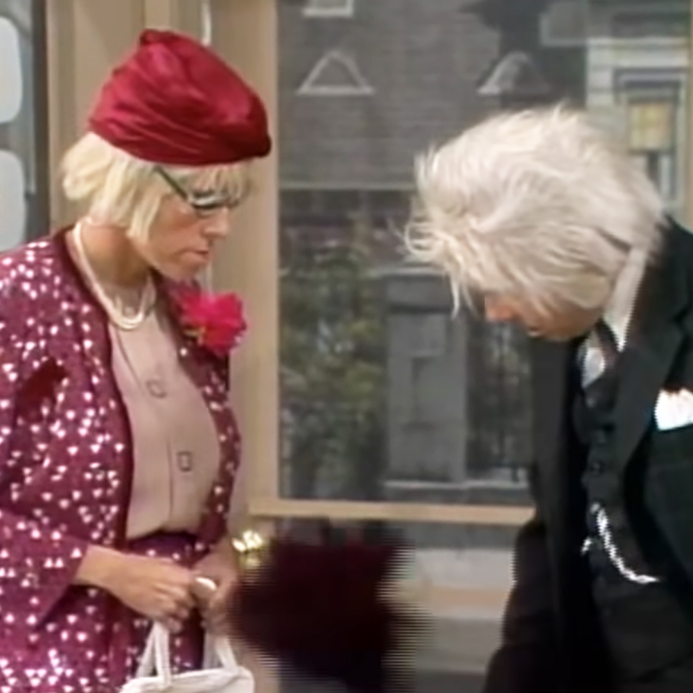 The Legendary Chaos of Tim Conway and Carol Burnett’s “World’s Oldest ...