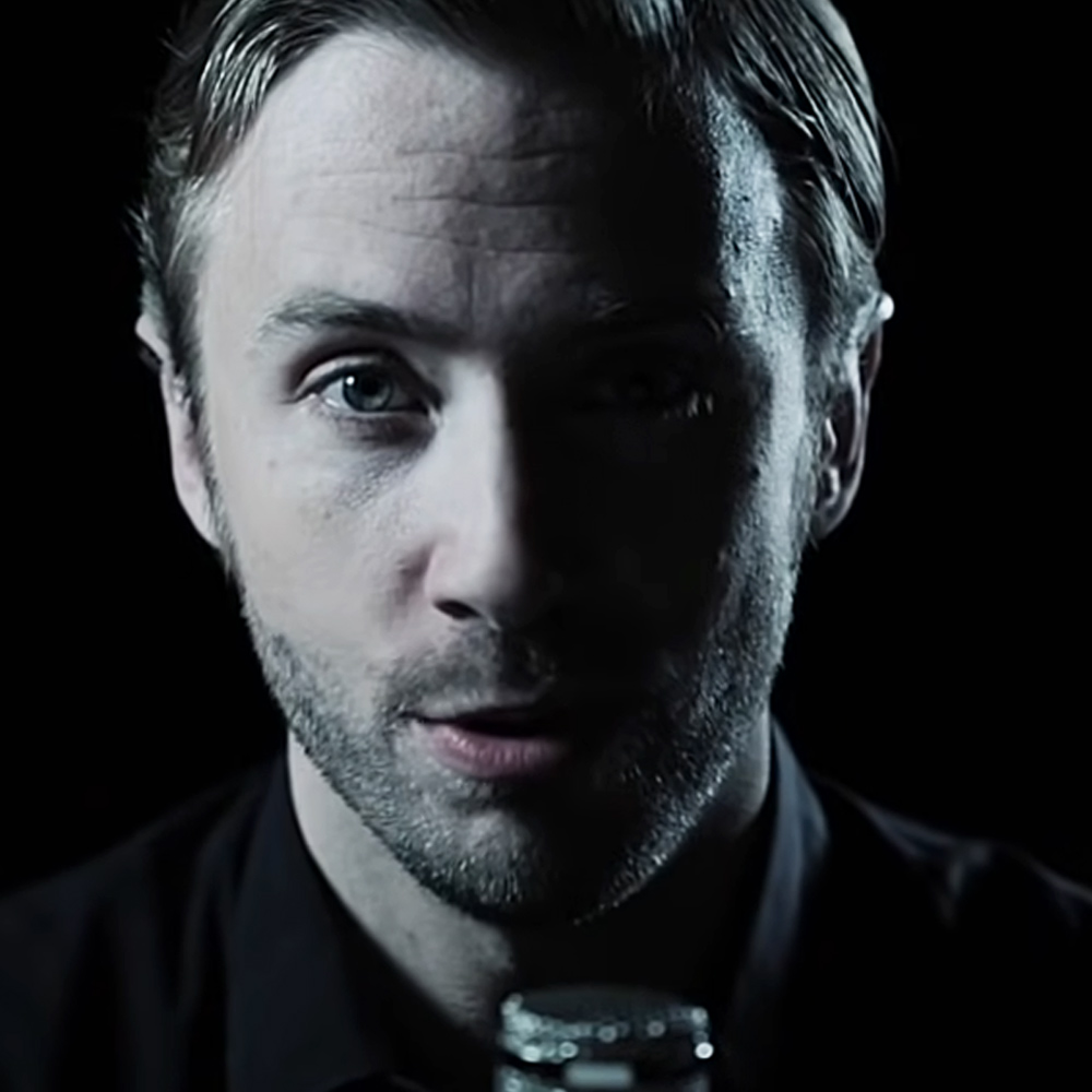 Peter Hollens’ Phantom of the Opera gets UNREAL when wife joins in ...