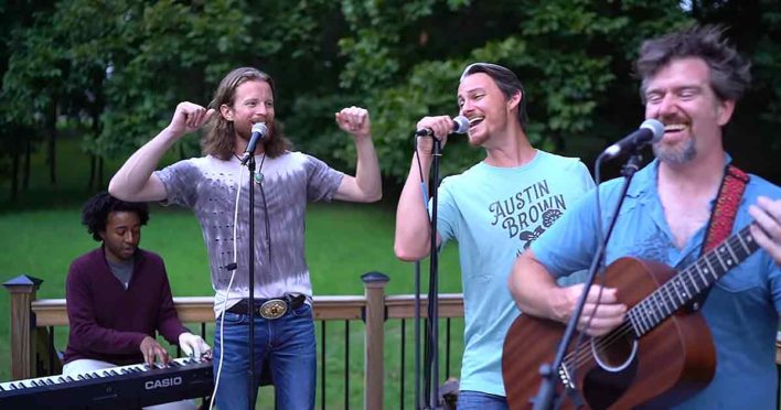 Tim Foust and Austin Brown sound amazing in backyard jam session ...