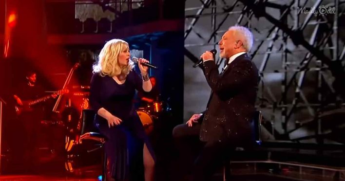 Top 10 duets with Tom Jones from The Voice – Madly Odd!