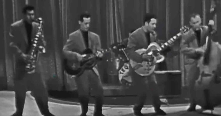 This has got to be one of the best songs to come out of the 1950s ...