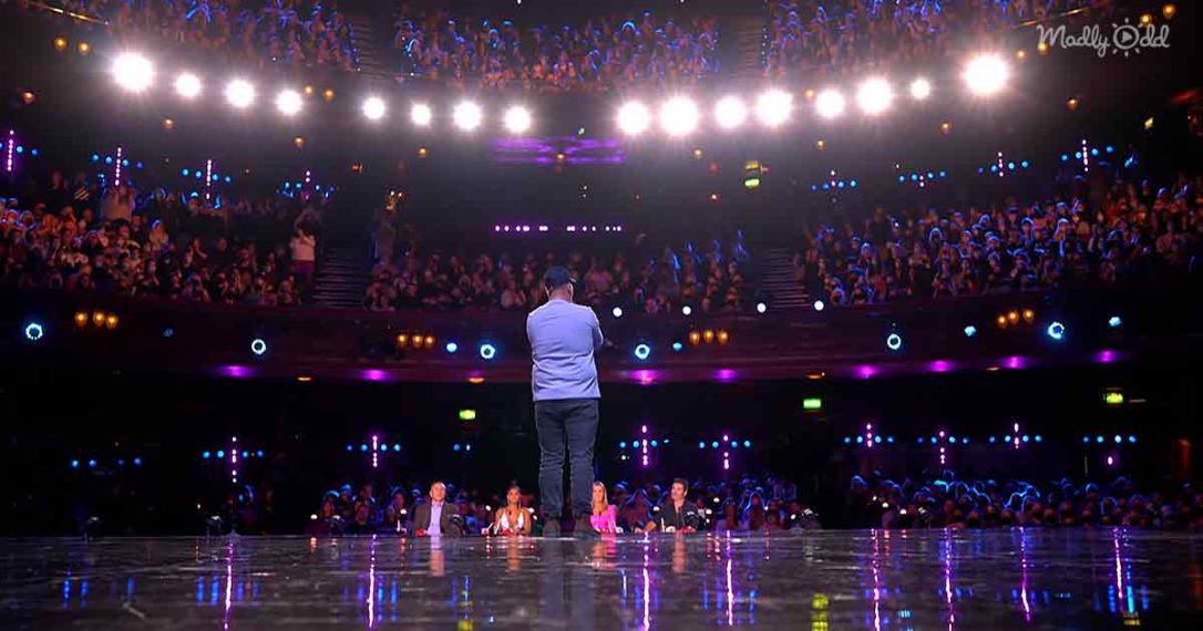 Maxwell Thorpe knocks judges off their feet with his incredible voice