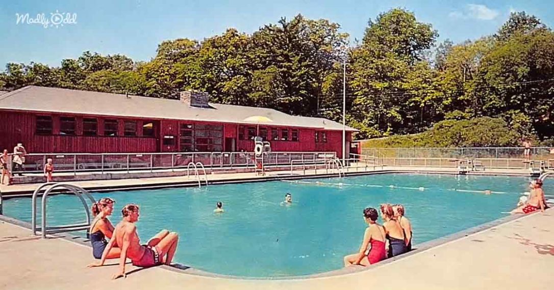 Summertime at the pool 1960s – Madly Odd!