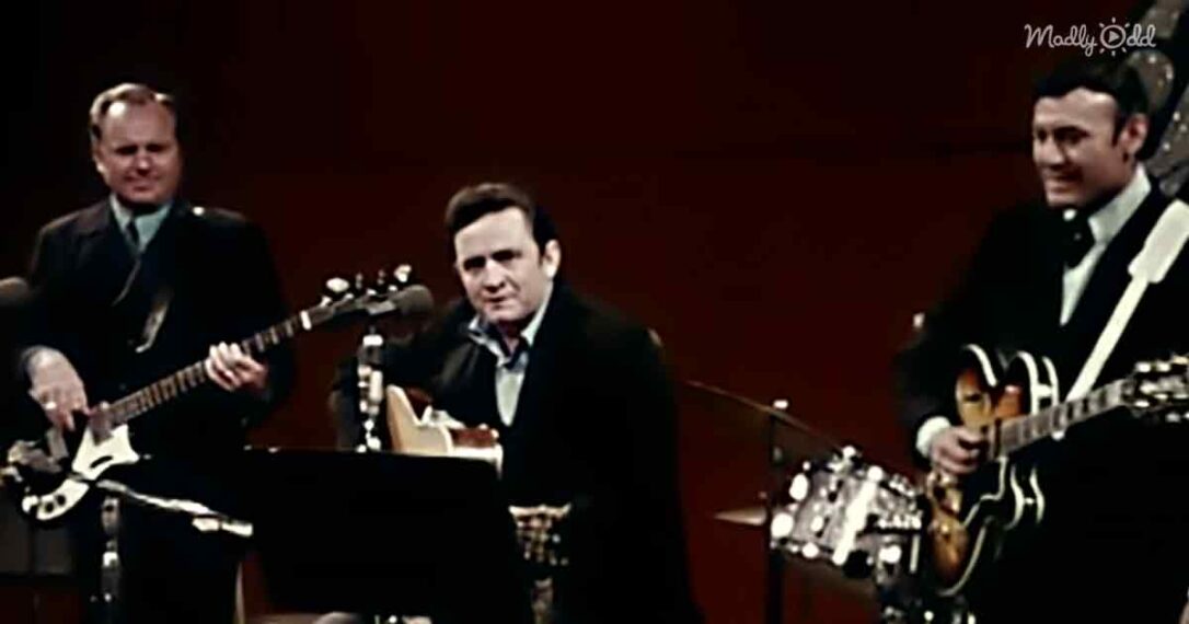 Johnny Cash sings the best story song ever written, ‘A Boy Named Sue’