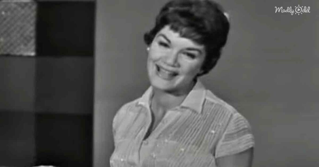 Legend Connie Francis performs 1960 hit ‘Everybody’s Somebody’s Fool’