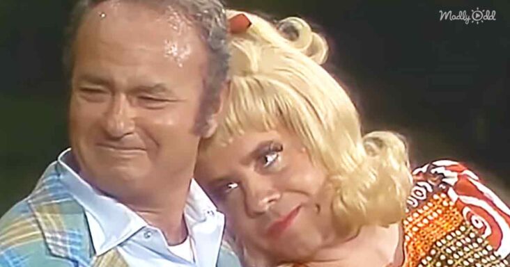 Harvey Korman can’t stop laughing at Tim Conway’s blonde wig on ‘Carol ...