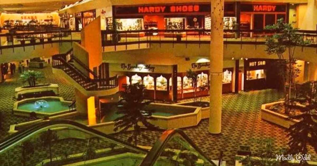 The shopping malls of the 60s and 70s were so cool – Madly Odd!