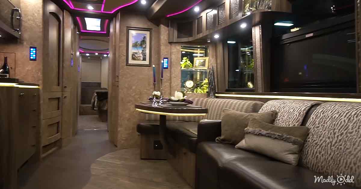 Insane RV has every amenity for life on the road – Madly Odd!