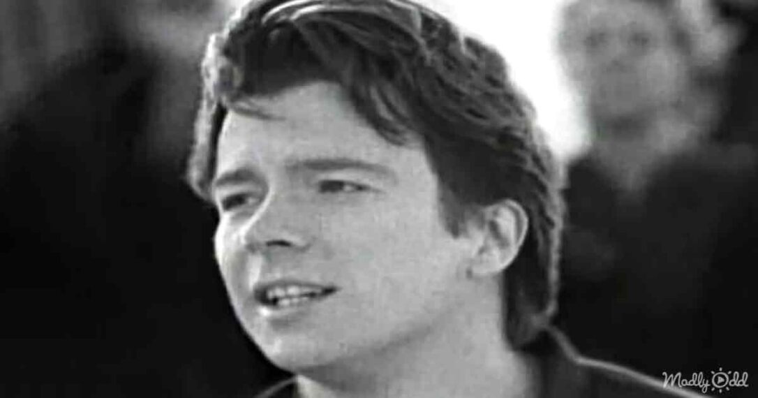 Remembering the 90s with Rick Astley’s emotional ballad ‘The Ones You ...