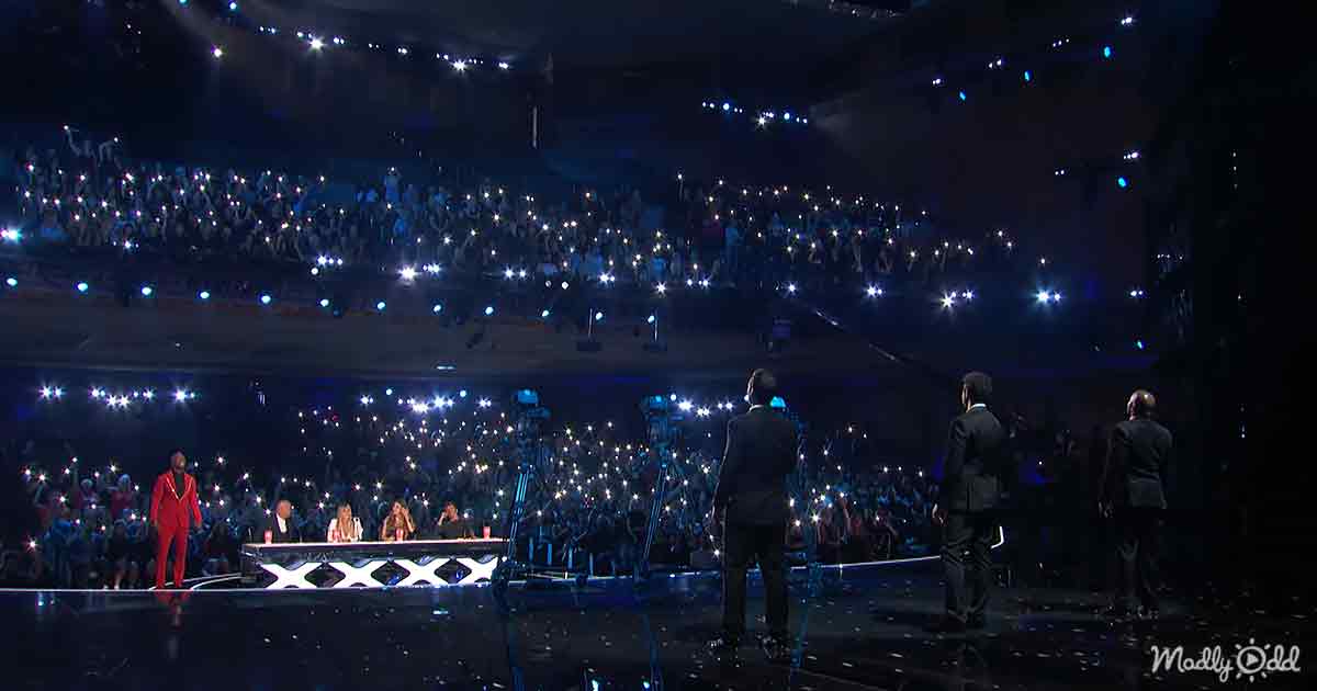 ‘AGT’ judges are SPEECHLESS when their deepfake imposters begin to sing ...