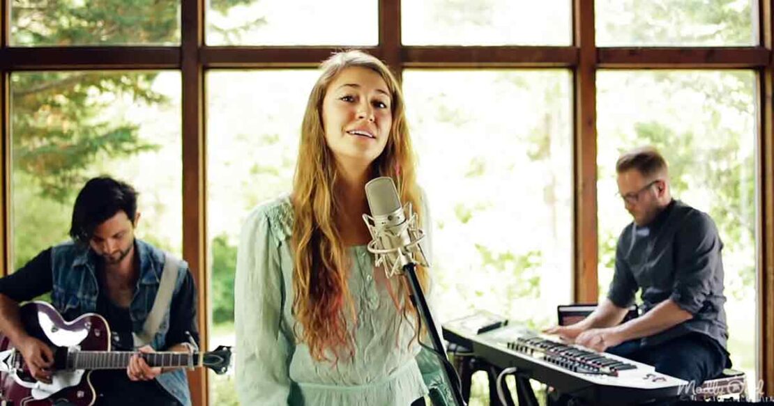 Lauren Daigle’s greatest hits of all time – Madly Odd!