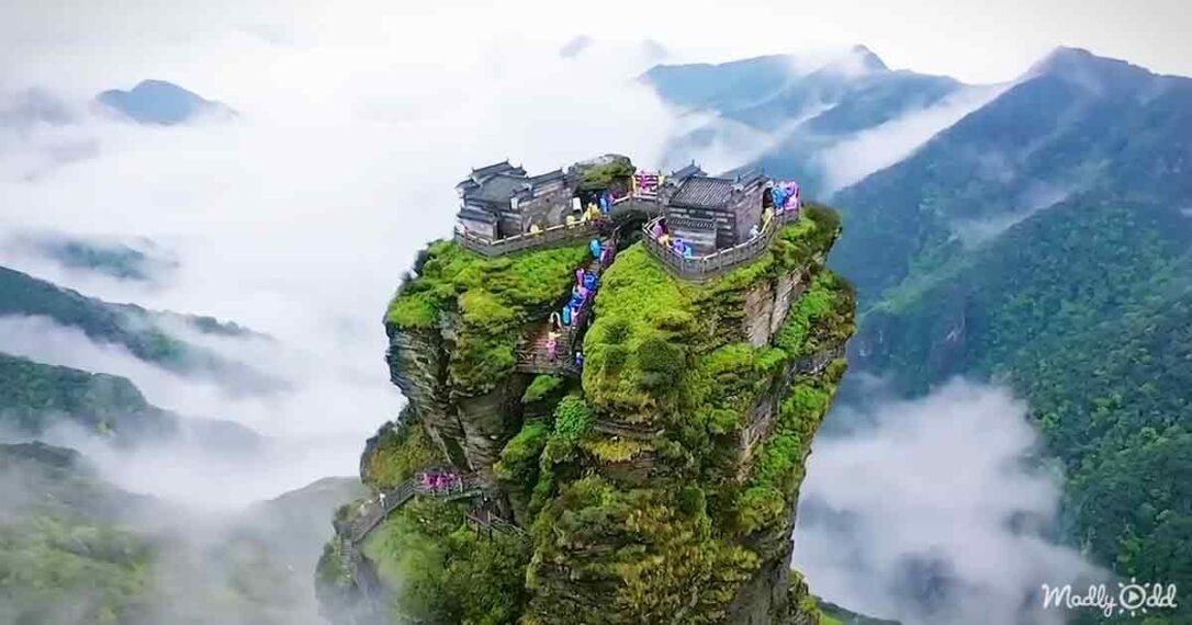 20 strange places where people have chosen to live – Madly Odd!