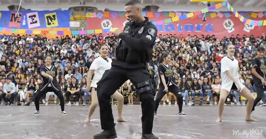 School police officer says goodbye on his last day with amazing dance ...