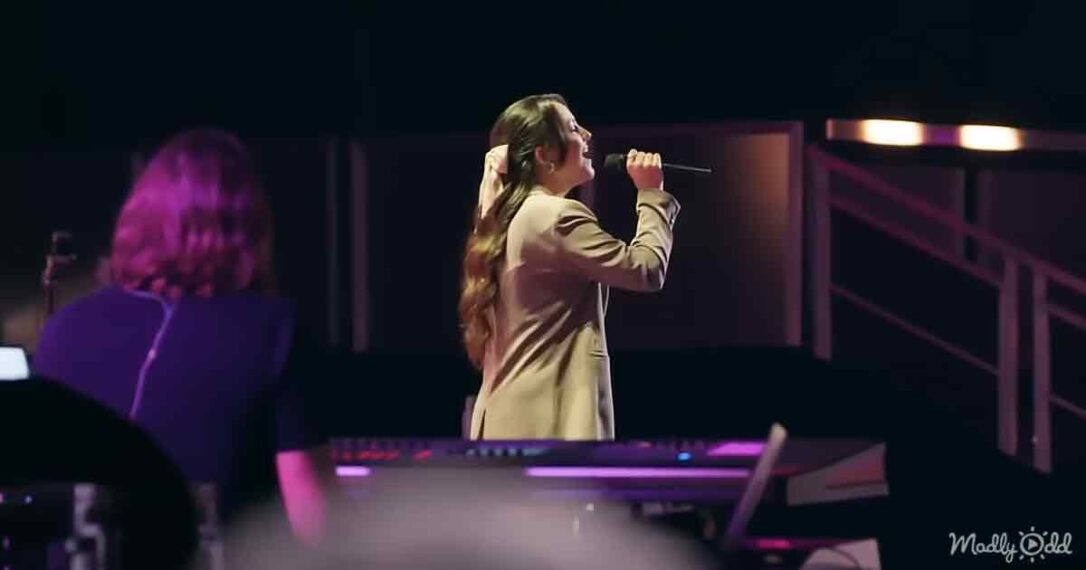 Grace Bello’s unexpected voice dazzles judges – Madly Odd!