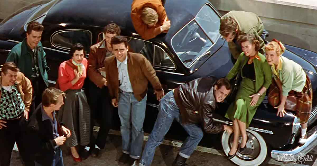 Who remembers seeing ‘Rebel Without A Cause’ in theatres? – Madly Odd!