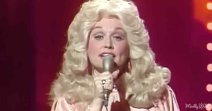 Dolly Parton performs “Higher and Higher” & “Me and Little Andy” on ...