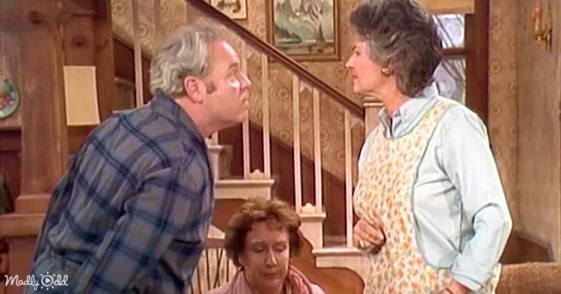 Uh-oh! Cousin Maude sits in Archie Bunker’s chair – Madly Odd!