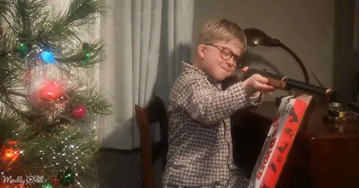 Ralphie FINALLY getting his “Red Ryder” is the kid in all of us on ...