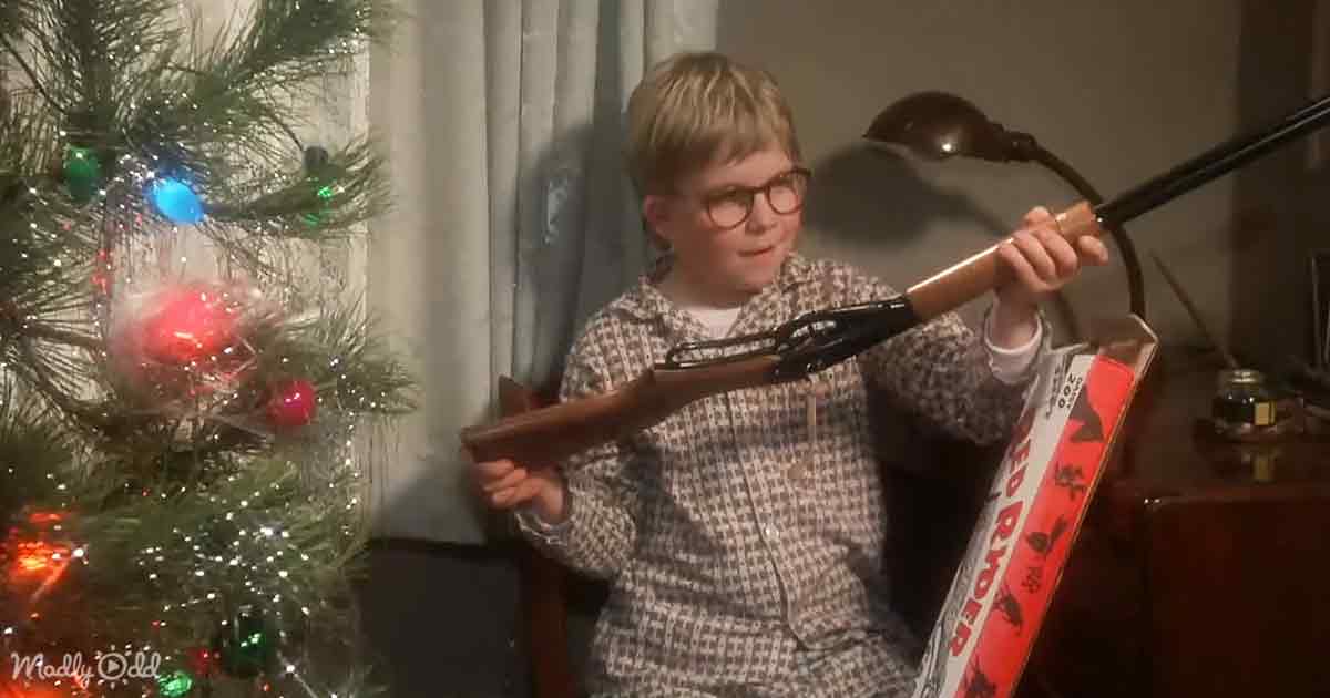 Ralphie FINALLY getting his “Red Ryder” is the kid in all of us on ...
