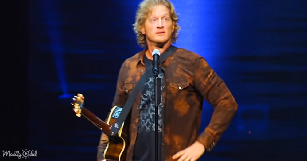 Clean comedian Tim Hawkins cracks ’em up with hilarious wedding songs ...