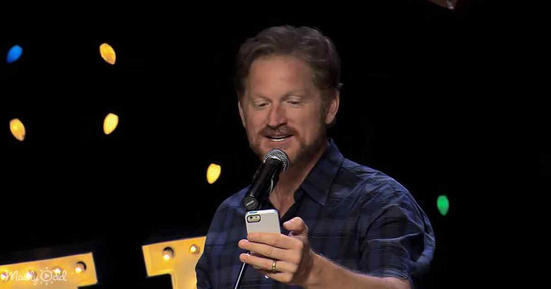 Family Friendly comedian cracks ’em up with his word play – Madly Odd!